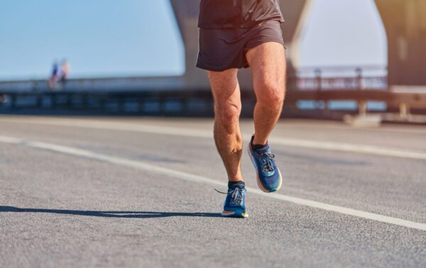 How To Run A Sub 2 Hour Half Marathon + Training Plan