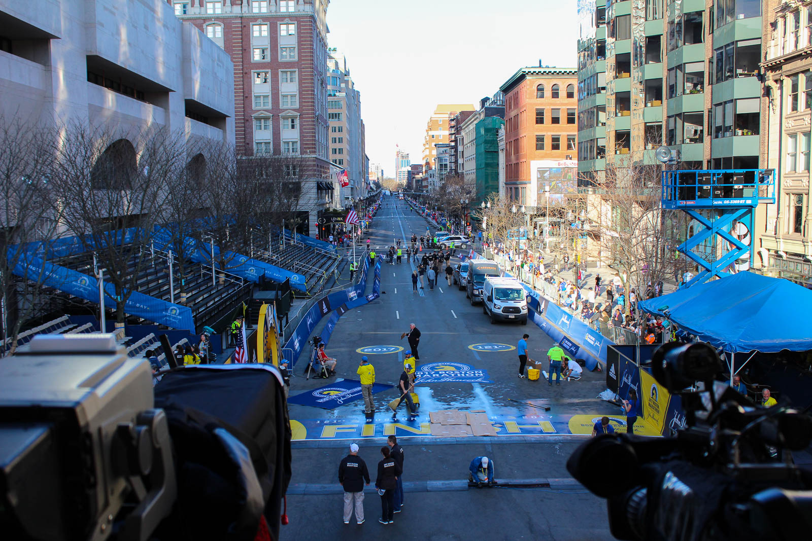 The Best Places To Watch The Boston Marathon Live
