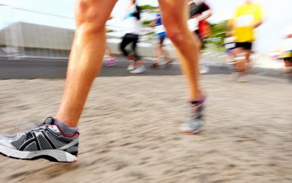 Running A Marathon Without Training: Potential Risks + Essential ...