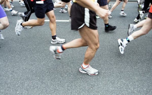 Running A Marathon Without Training: Potential Risks + Essential ...