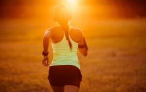 Summer Running Guide: How To Train When The Sun Arrives