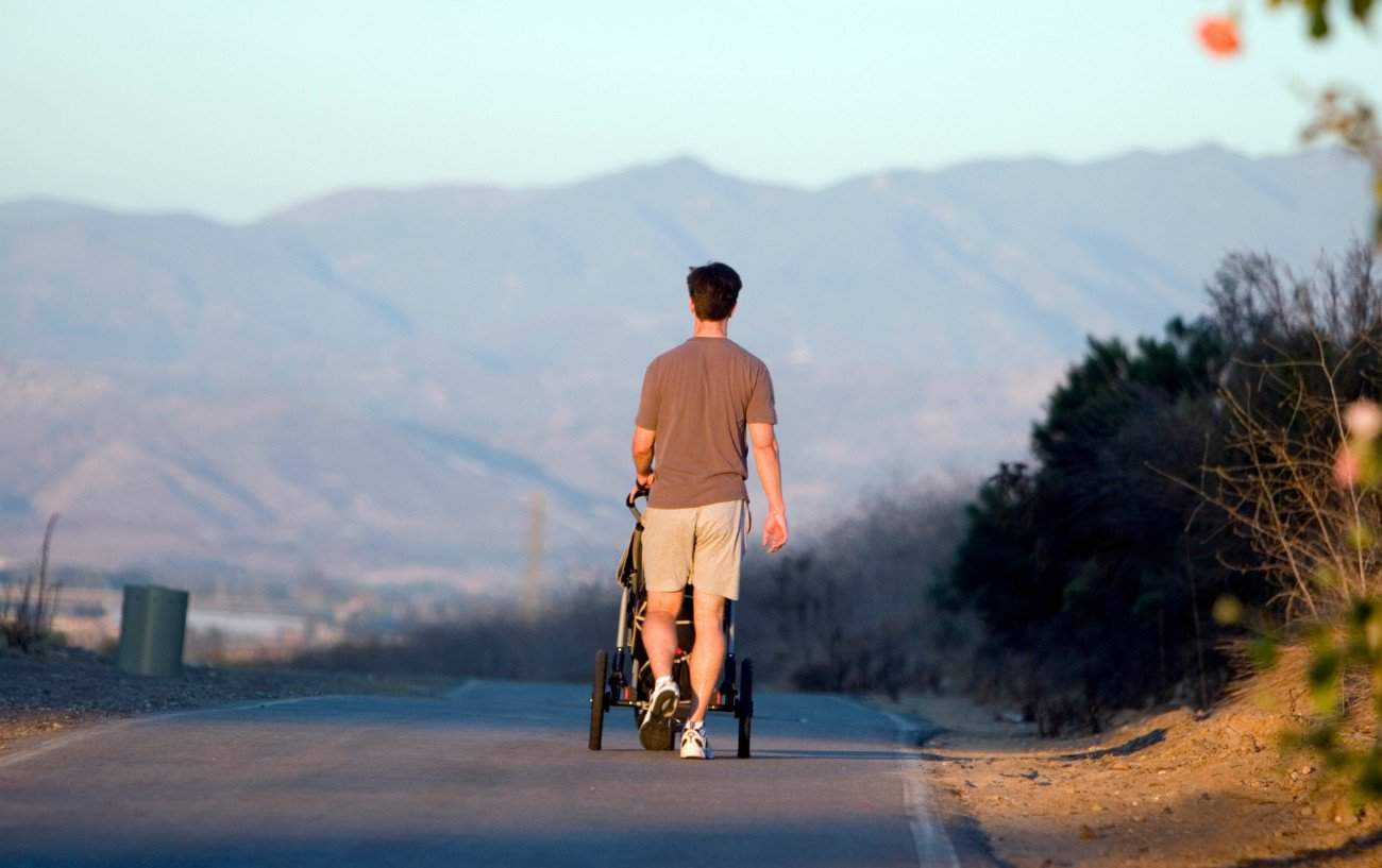 Running With A Stroller: 14 Tips + Safety Guide For Parents