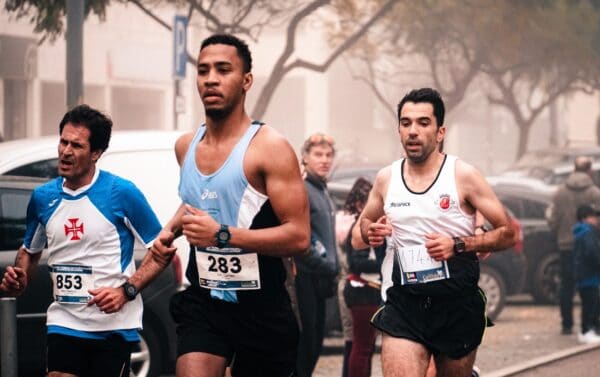 Here's The Optimal Aid Station Strategy: 10 Tips For Runners