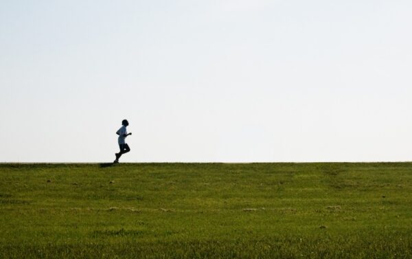 MAF Method: Here's How The Maffetone Method Of Run Training Works