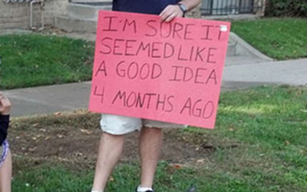 28 Funny Marathon Signs: The Best Running Race Sign Ideas We've Even Seen