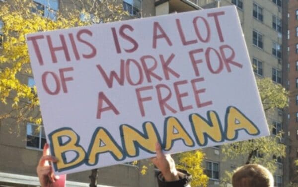 28 Funny Marathon Signs: The Best Running Race Sign Ideas We've Even Seen