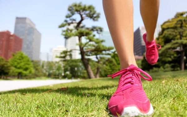 How To Break In New Running Shoes: Guide, Benefits + 7 Pro Tips