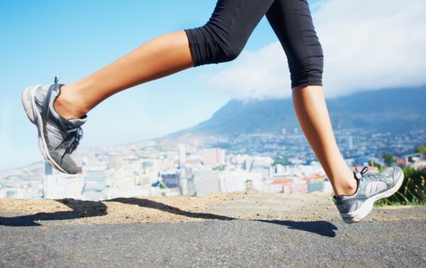 Numb Feet When Running? Here Are 8 Possible Causes + Fixes
