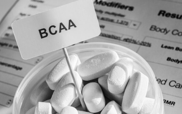 BCAAs For Runners Guide: 6 Potential Benefits, Risks + Efficacy