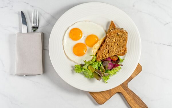 17 Best Post-Workout Breakfast Options To Recover Well