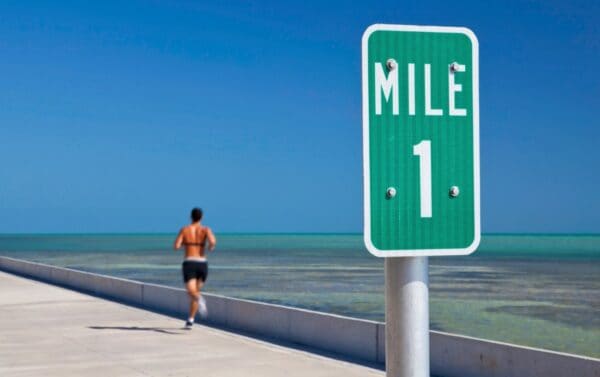 The Benefits Of Running A Mile A Day + A How-To Guide