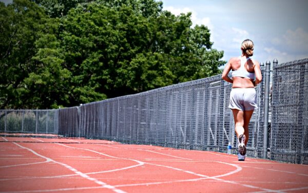 Sub 50 10K: Pace, Plan + How To Do It