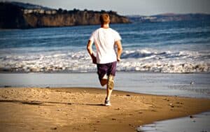 Running On The Beach: Sand Running Benefits + 10 Helpful Tips