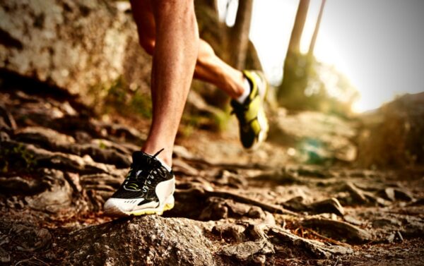 Injuries From Old Running Shoes: 5 Warning Signs