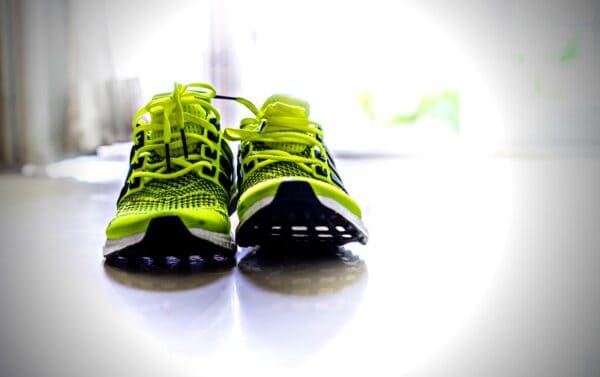 11 Common Injuries Caused By Old Running Shoes Explained
