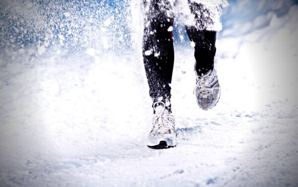 Running On Ice: How To + 12 Safety Tips To Run On Ice And Snow