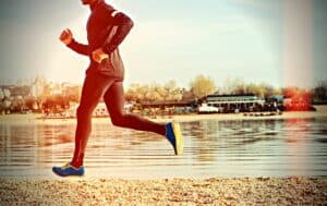 Running With Flat Feet + 8 Tips On How To Run With Flat Feet