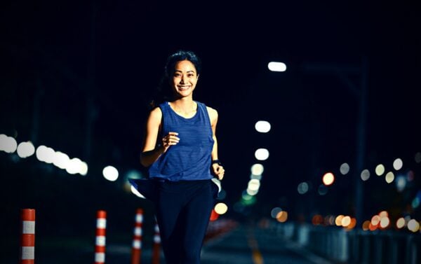 Running In The Dark: 11 Safety Tips Every Runner Should Know