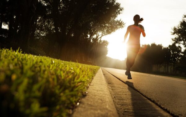 Fasted Running: Benefits, Risks + When To Do It