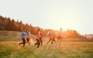 How To Train For Cross Country: 6 Effective Workouts + Training Tips