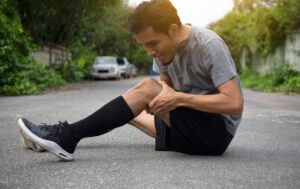 Runner's Knee Recovery Time + Helpful Tips To Get Back Running