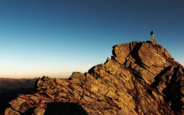 A Hiker's Guide To Scrambling + 10 Tips To Get Started And Stay Safe