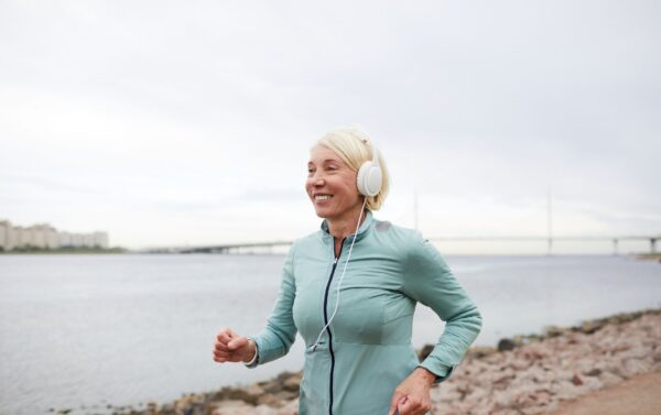 Can Running Really Ease Anxiety? Here’s What The Science (and Runners) Say