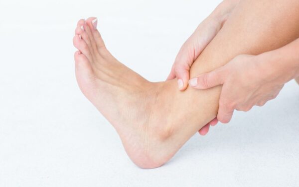 How To Fix Duck Feet: 10 Exercises To Improve Posture