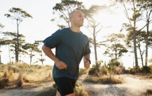 How To Run A Faster 2 Miles: Training Plan + Tips