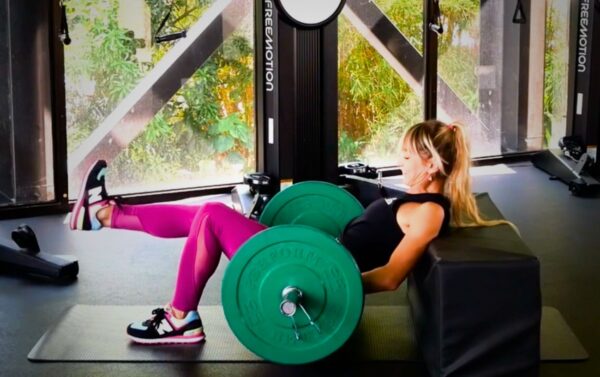 Flat Butt Syndrome: 5 Exercises To Boost Your Booty!