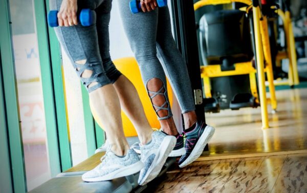 How To Do Heel Raises + 3 Exercise Variations To Try