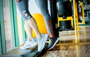 How To Do Heel Raises + 3 Exercise Variations To Try