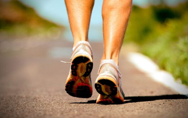 How To Do Heel Raises + 3 Exercise Variations To Try