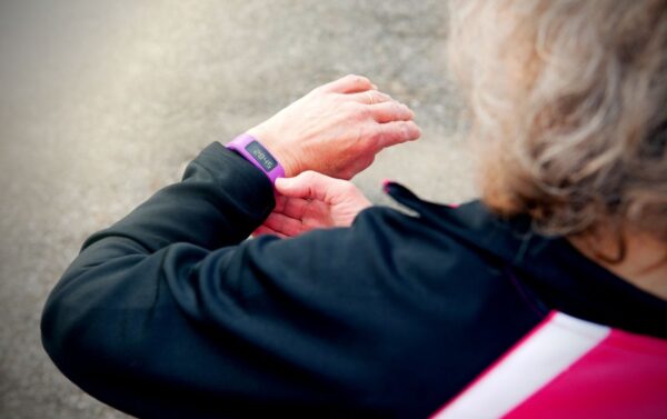 How Many Steps A Day Should I Walk? Recommended Steps Per Day