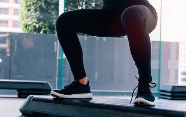 How Much Should I Be Able To Squat? Average Squats By Age + Sex