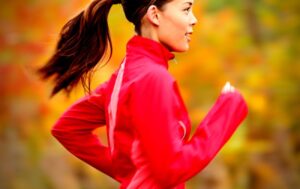 How To Train For A 10 Mile Run: Expert Advice + 15k Training Plan