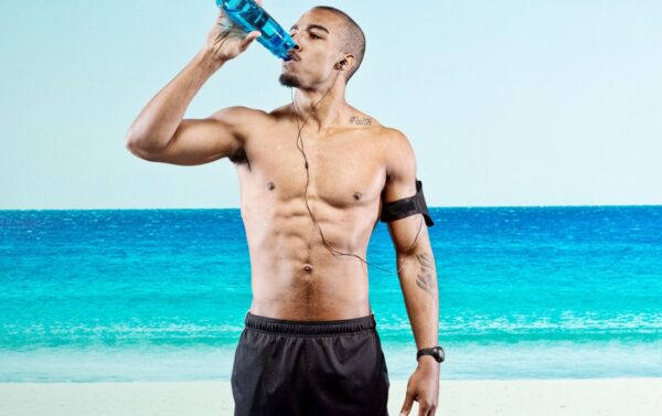 Hydration For Runners: How To Hydrate Before, During + After A Run