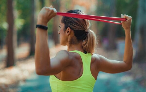 Isokinetic Exercises Explained + 5 Examples