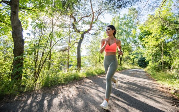 How To Do Low Heart Rate Running + 5 Tips To Get It Right