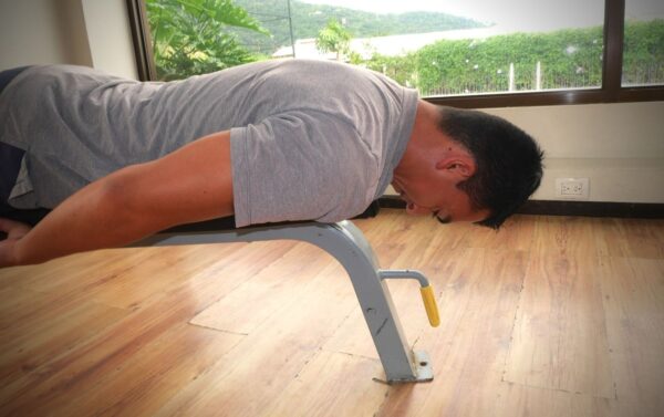 The Ultimate Neck Workout: 5 Best Neck Exercises