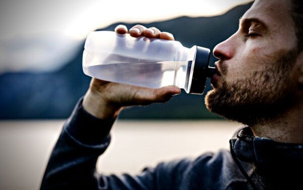 Overhydration Symptoms + Helpful Tips To Prevent It In The First Place