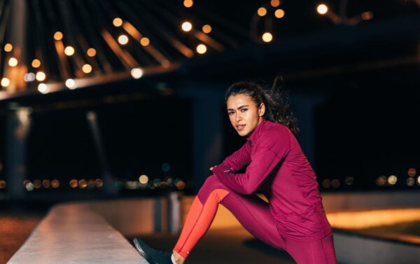 Running Before Bed: 9 Benefits + Safety Tips For Nighttime Running