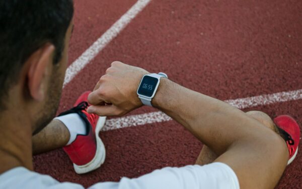 Running Heart Rate Guide + How To Calculate Your Zones For Training