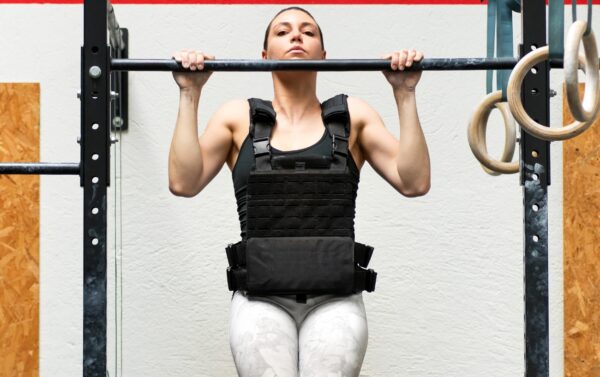 Running In A Weight Vest: 5 Benefits, How To, And Recommended Vests