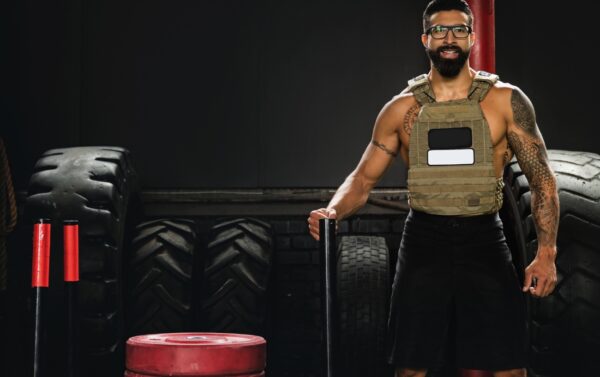 Running In A Weight Vest: 5 Benefits, How To, And Recommended Vests
