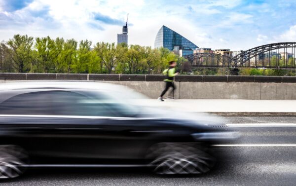 Which Is Safest, Running With Or Against Traffic? + 6 Road Safety Tips ...