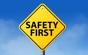 Should You Run With Or Against Traffic? Safest Side Explained ...