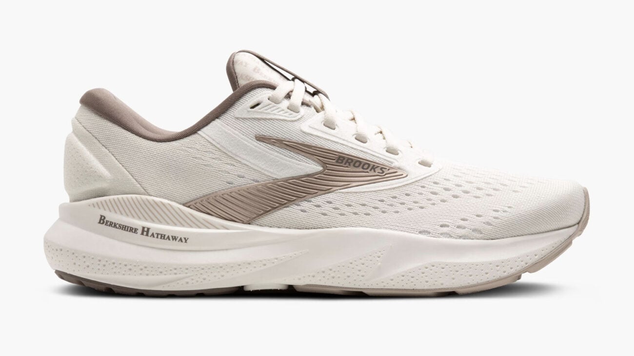 Warren Buffett Hosts The World's Most Affluent 5K