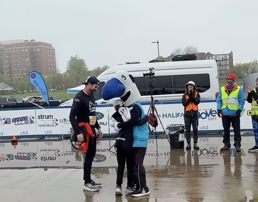 WATCH: Chris Howett Breaks World Record For Fastest Marathon In Crocs