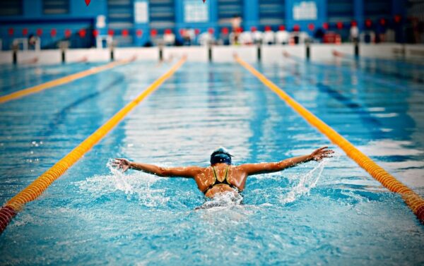 The 3 Best Swimming Workouts To Get Toned
